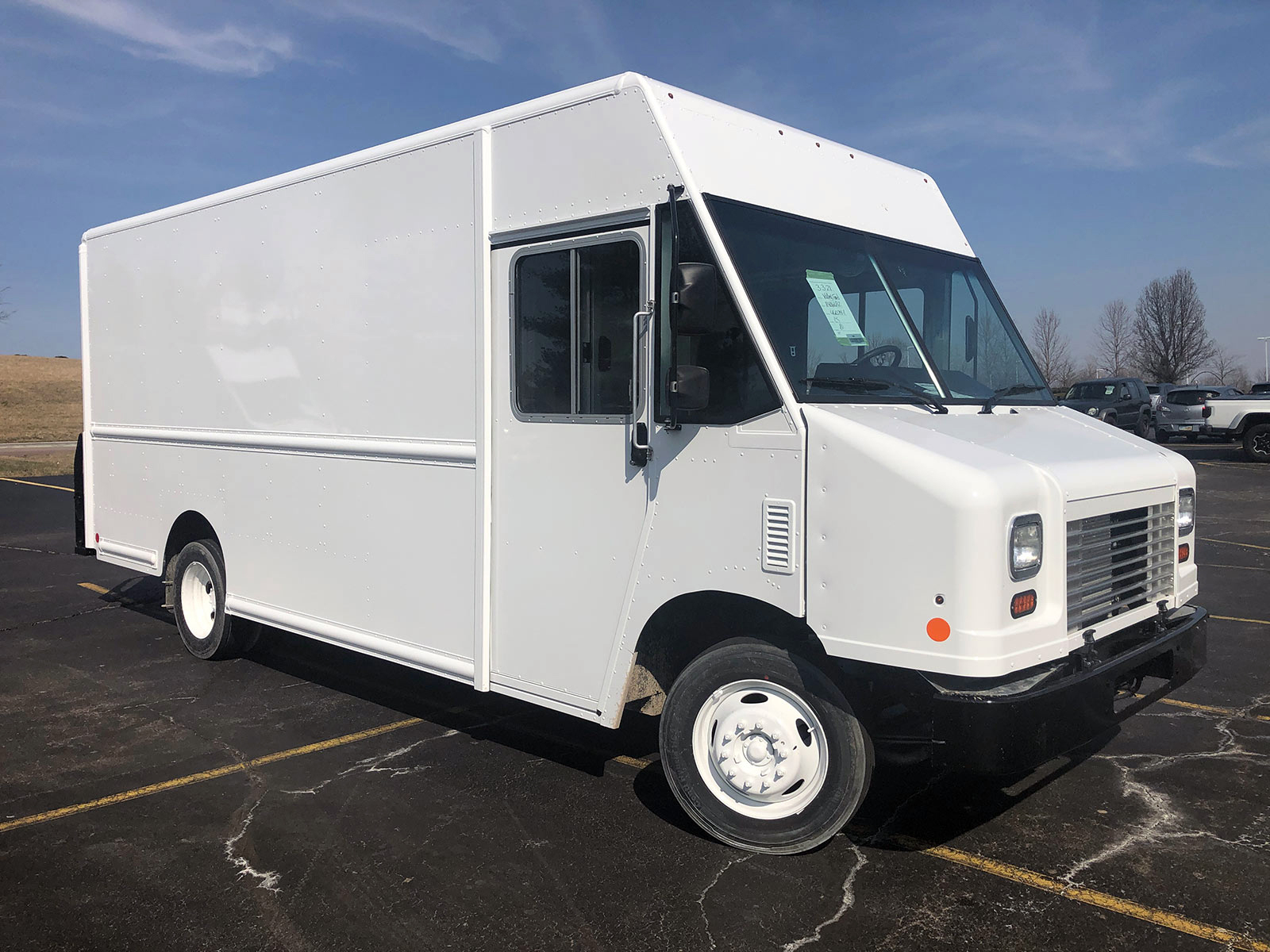 New Ford F59 P900 Stepvan - Utilmaster Body - Delivery Trucks