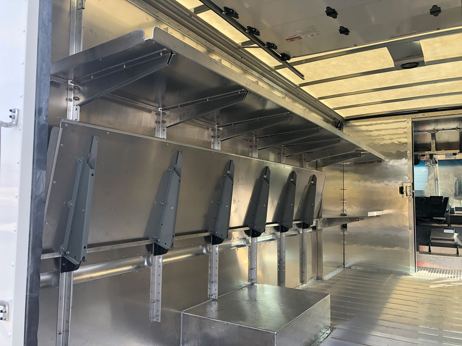 New Ford F59 P900 Stepvan - Utilmaster Body - Delivery Trucks